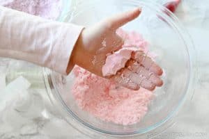 Flower Bath Bombs (A Great Gift Idea!) - Girl Loves Glam